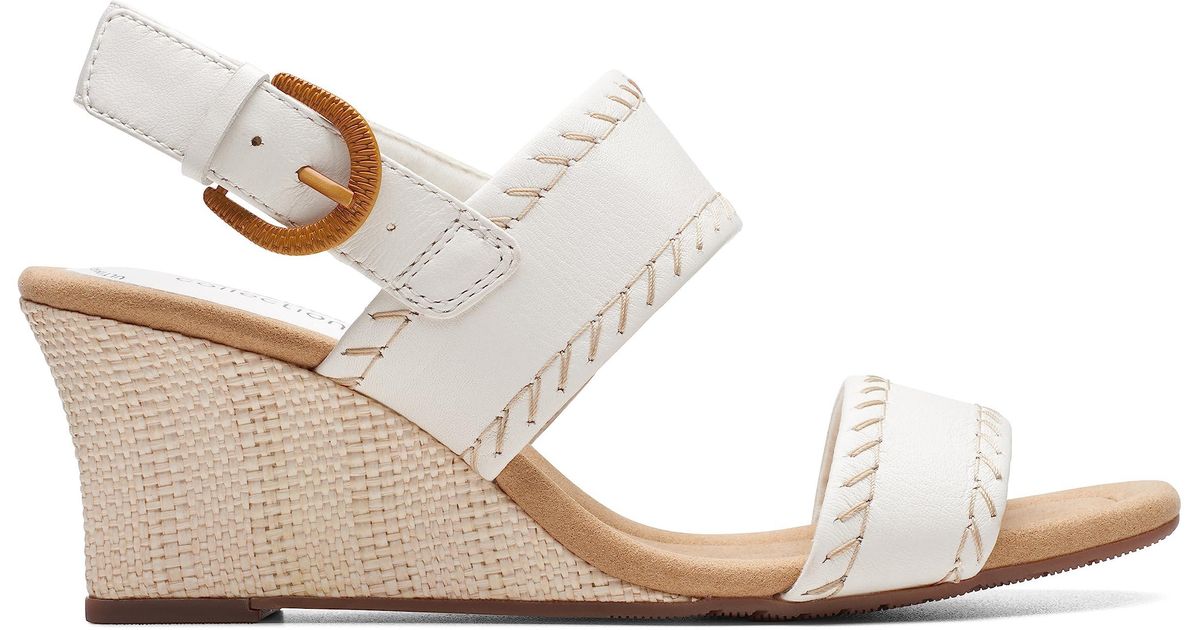 Clarks Collection Kyarra Rose Wedge Sandal in White | Lyst