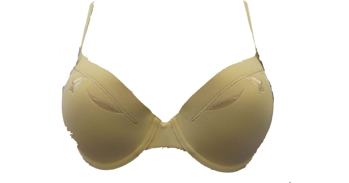 Triumph Fabulous Curves Wp Underwired Padded T-shirt Bra Beige Tint in ...