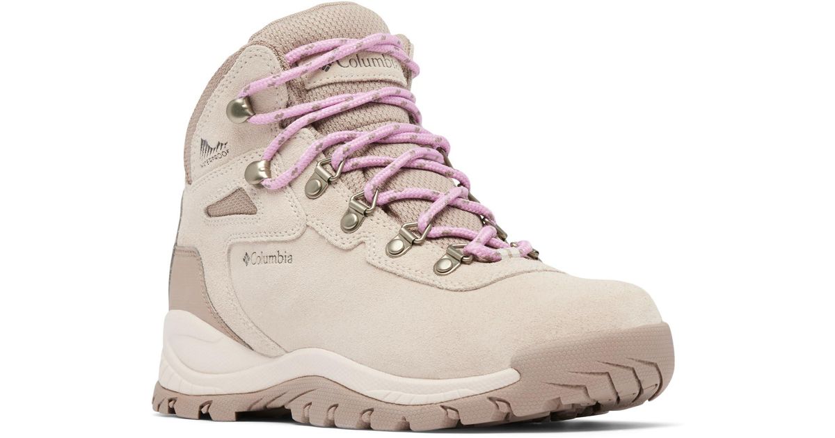 Columbia Mid Hiking Shoes in Natural | Lyst UK