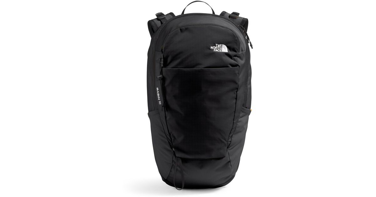 The North Face Basin 18 L Backpack in Black | Lyst