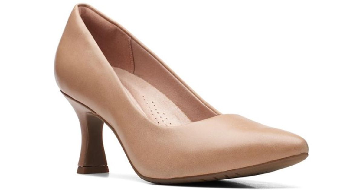 Clarks Kataleyna Gem Shoes in Natural | Lyst