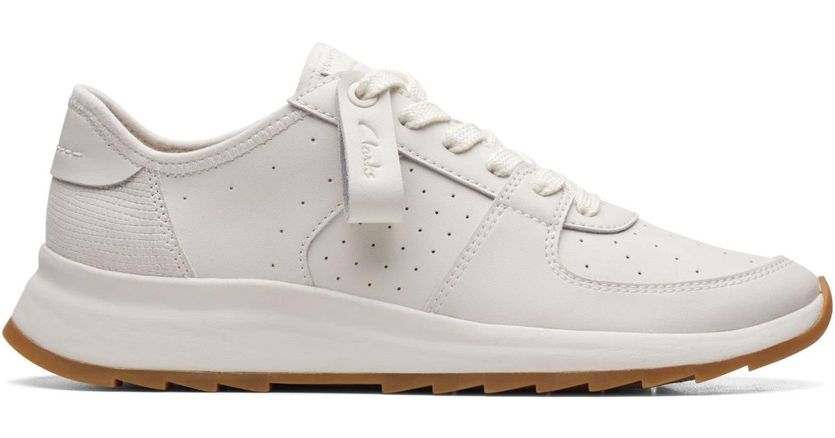 Clarks Dash Lite Run in White | Lyst UK