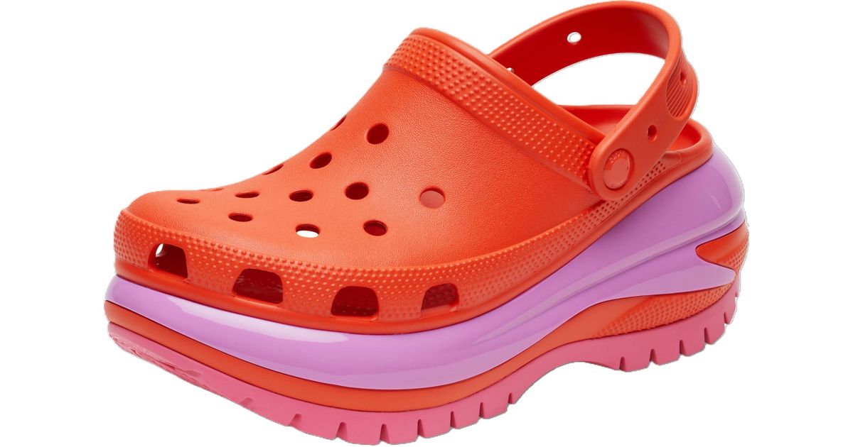 Crocs™ Mega Crush Classic Wedge Sandals in Red | Lyst UK