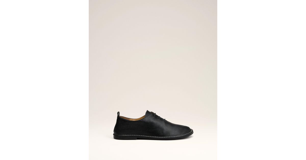 Ami Paris Leather One Cut Shoes in Natural | Lyst