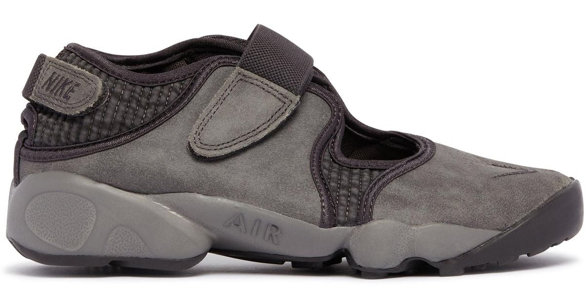 Nike Air Rift Sneakers in Brown | Lyst UK