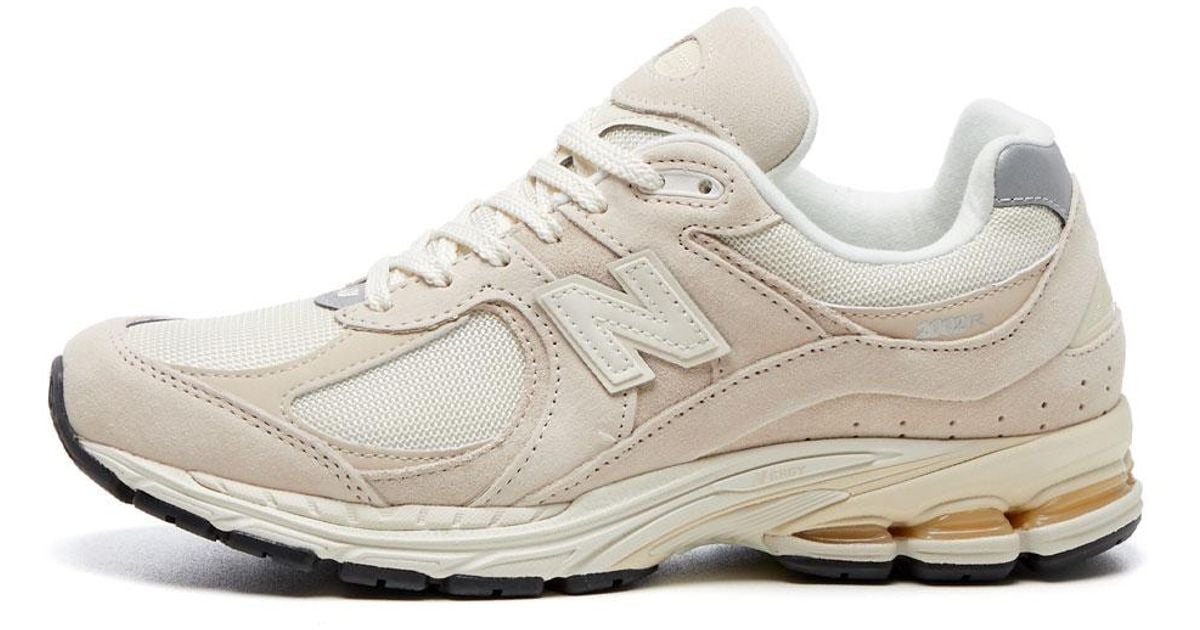 New Balance Suede 2002r Trainers in Beige (Natural) for Men | Lyst UK