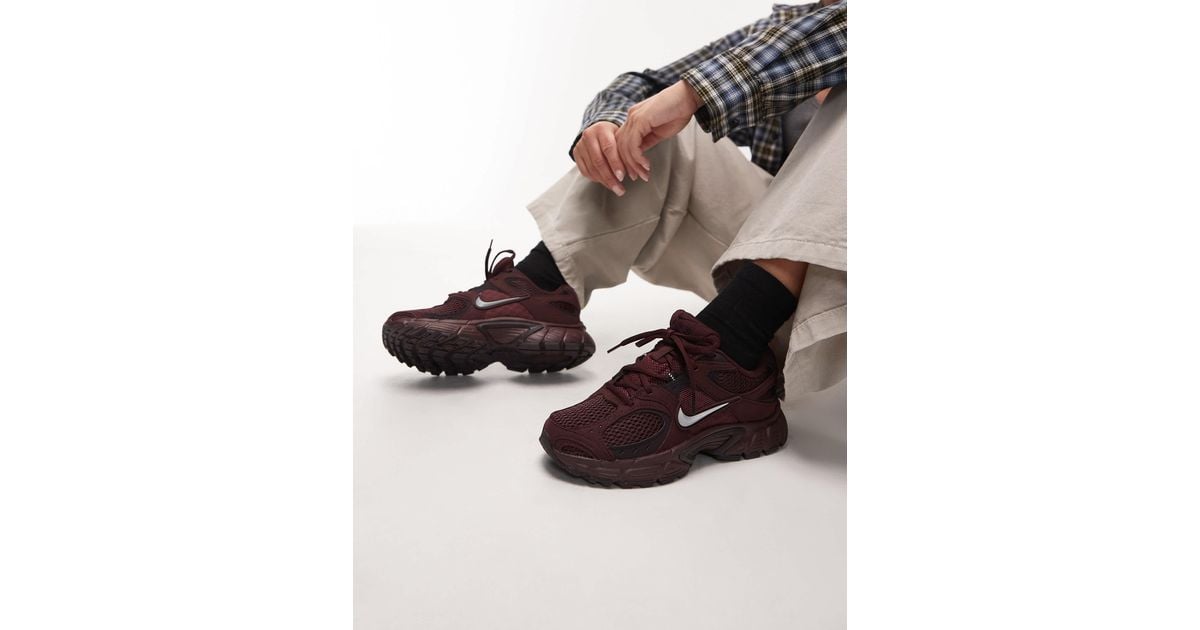 Nike V5 Rnr Sneakers in Red | Lyst