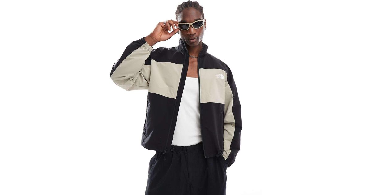 The North Face Easy Wind Zip Colourblock Jacket in Black for Men | Lyst UK