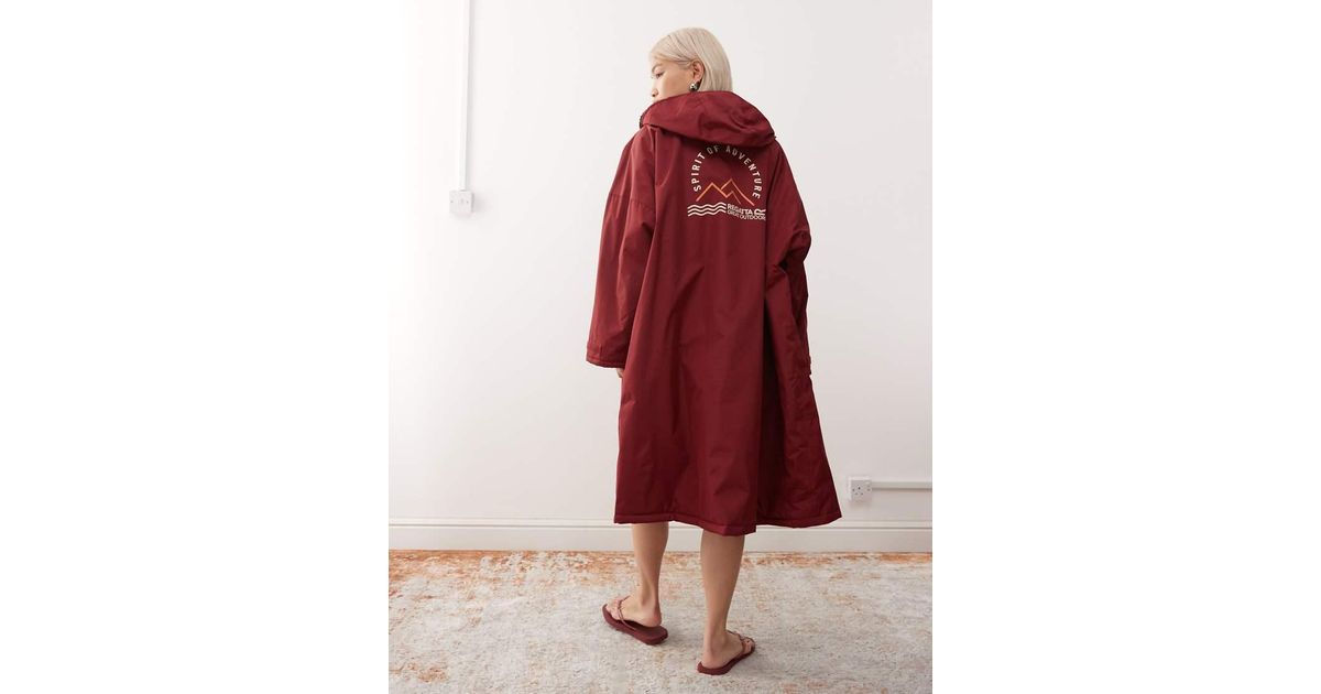 Regatta Adult Waterproof Changing Robe in Red | Lyst UK