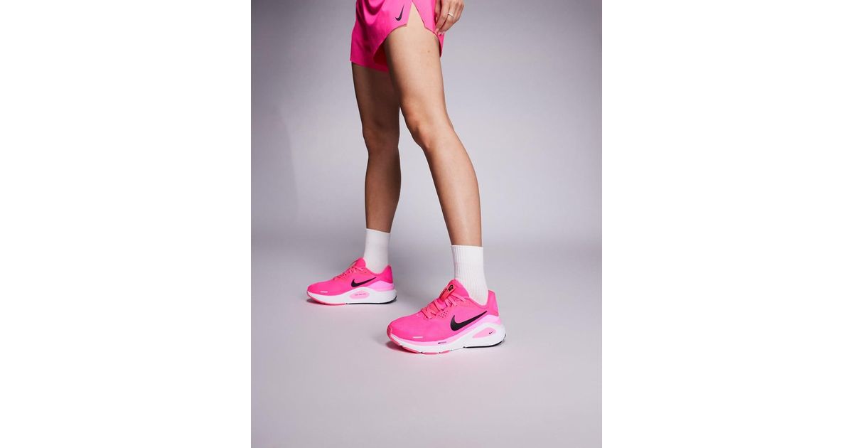 Nike Structure 26 Trainers in Pink | Lyst UK