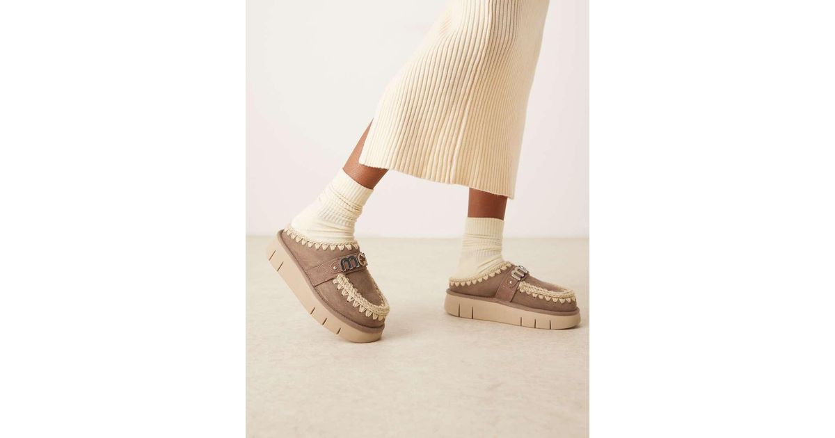Mou Bounce Logo Letter Suede Clogs in Natural | Lyst UK