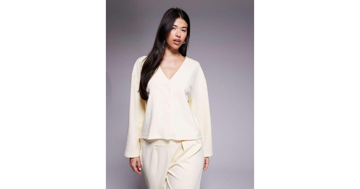 ASOS Interlock V Neck Long Sleeve Crop Cardigan Co-ord in White | Lyst UK