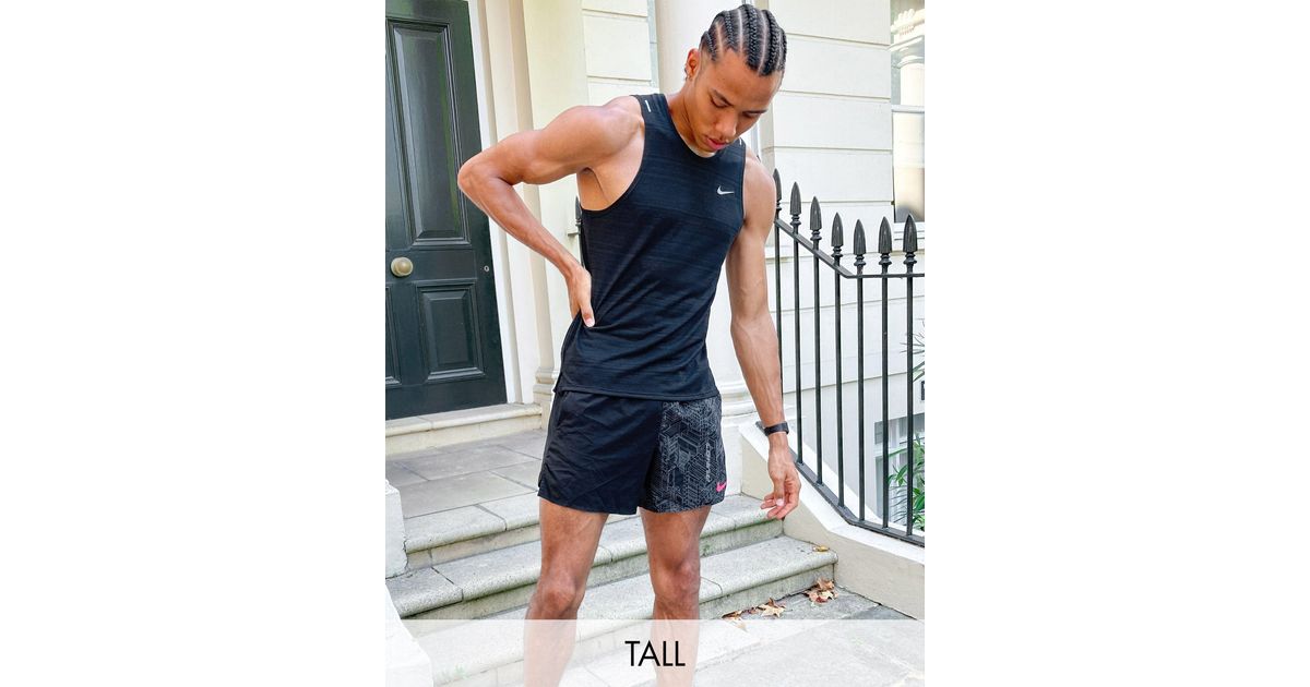 Nike Tall Miler Tank in Black for Men - Lyst