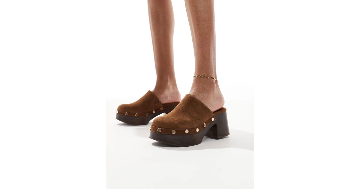Stradivarius Studded Clog in Brown | Lyst