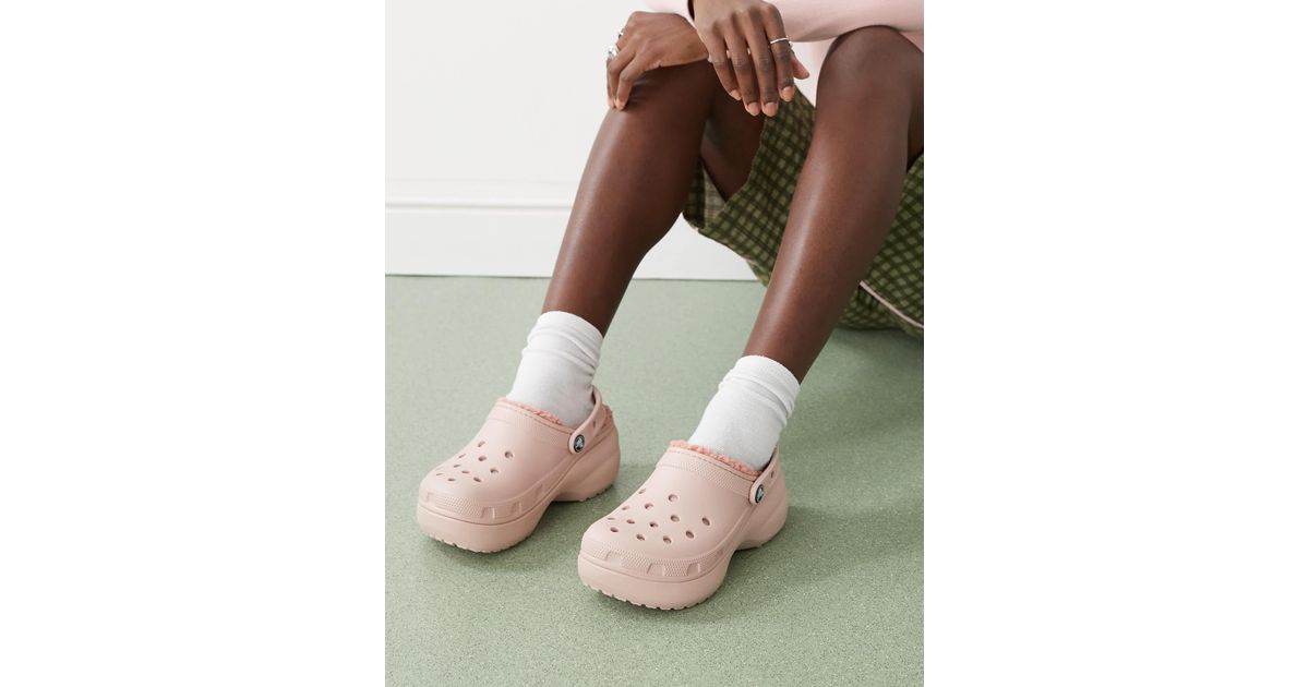 Crocs™ Classic Platform Lined Clogs in Green | Lyst
