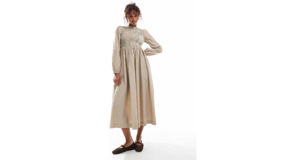 Daisy Street Shirred Bodice Long Sleeve Midaxi Dress in Natural | Lyst
