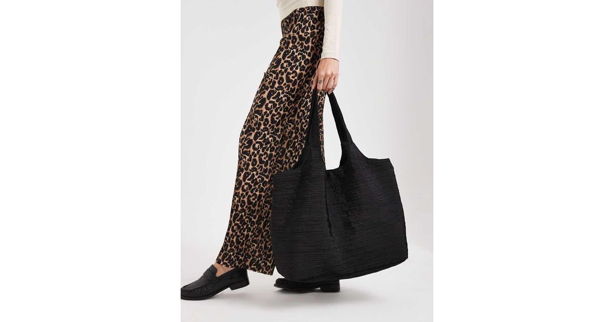Pieces Large Plisse Tote Bag in Black | Lyst UK
