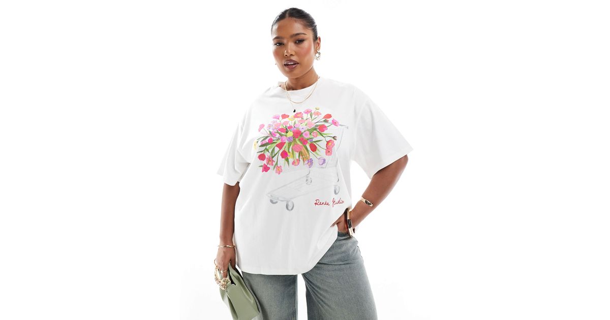 Renee Studio Plus Exclusive Crew Neck Trolley Flower Bouquet Graphic T ...