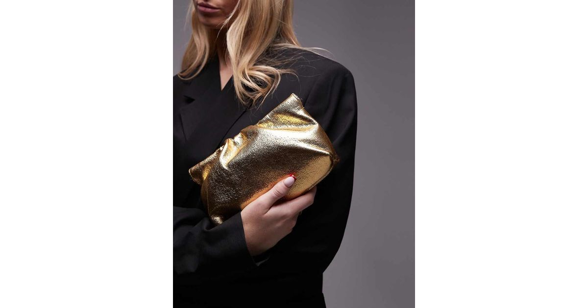 Mango Chain Detail Clutch Bag in Black | Lyst UK