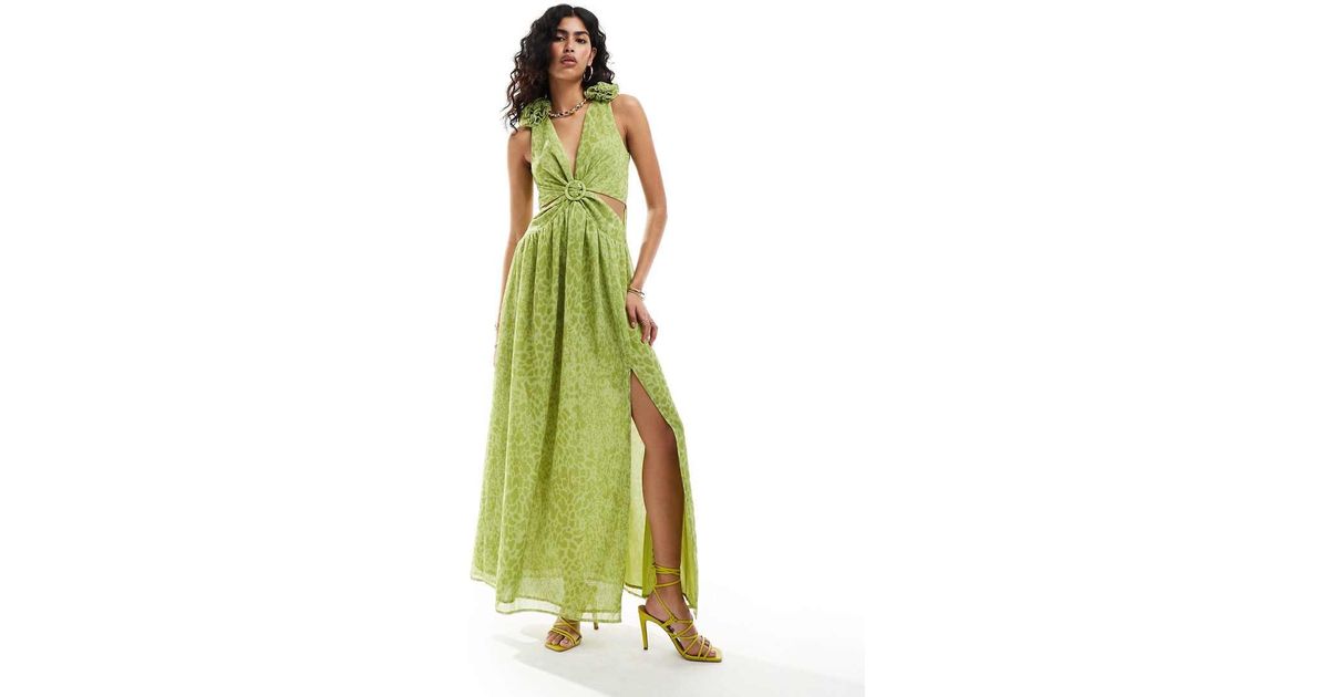 Style Cheat Maxi Dress With Shoulder Corsage in Green | Lyst UK