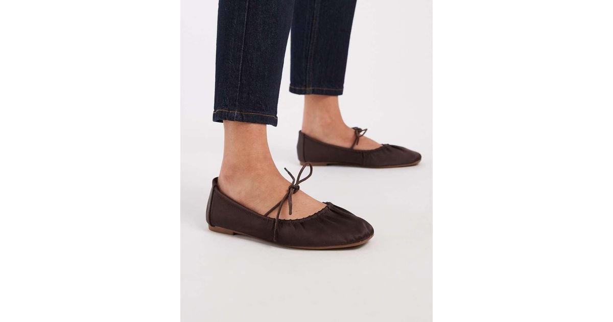 SEQWL Wide Fit Seqwl Iris Wide Fit Tie Detail Ruched Ballet Flats in ...