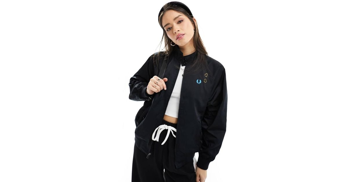 Fred Perry Laurel Wreath Harrington Jacket in Black | Lyst UK