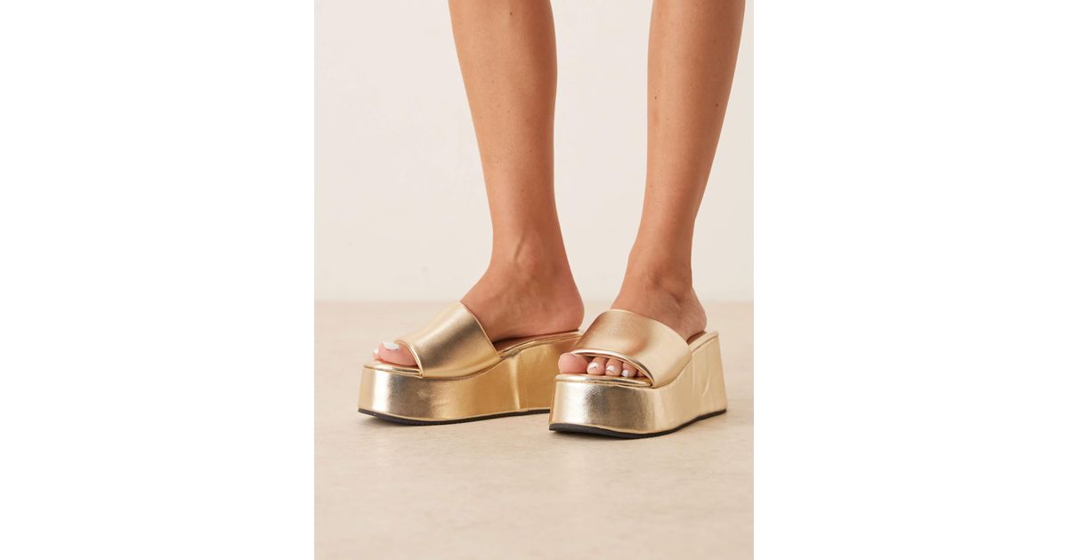 ASOS Tornado Mule Flatform Sandals in White | Lyst