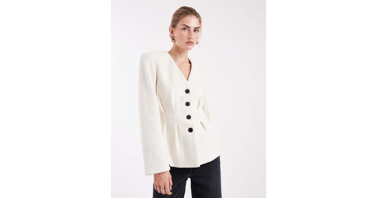 4th & Reckless Structured Shoulder Pad Detail Cinched Waist Wool Look ...