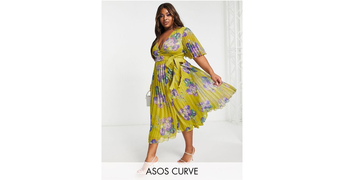 Asos Asos Design Curve Exclusive Pleated Midi Dress With Kimono Sleeve