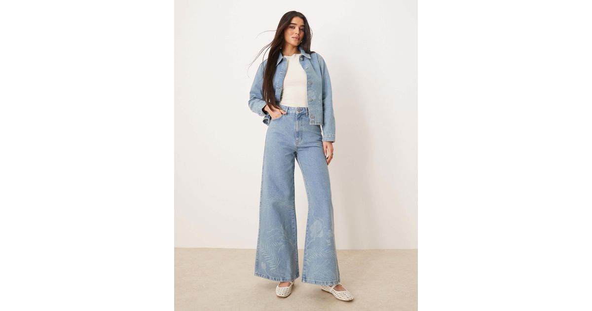 ASOS Flared 70's Jean With Wildflower Laser Design in Blue | Lyst