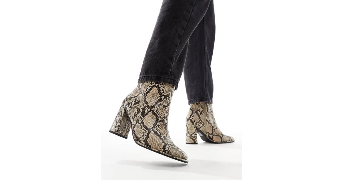 London Rebel Maddie Block Heel Ankle Boot in Black | Lyst