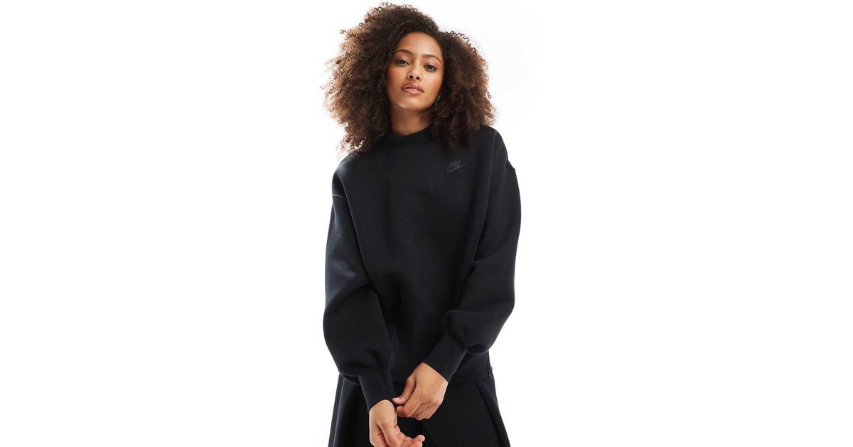 Nike Tech Fleece Pleated Sweatshirt in Black | Lyst UK