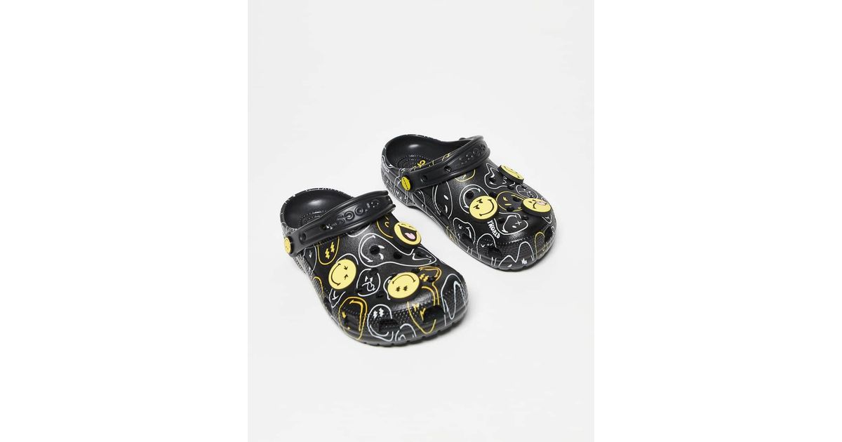 Crocs™ Unisex Smiley Classic Clog in Black | Lyst UK