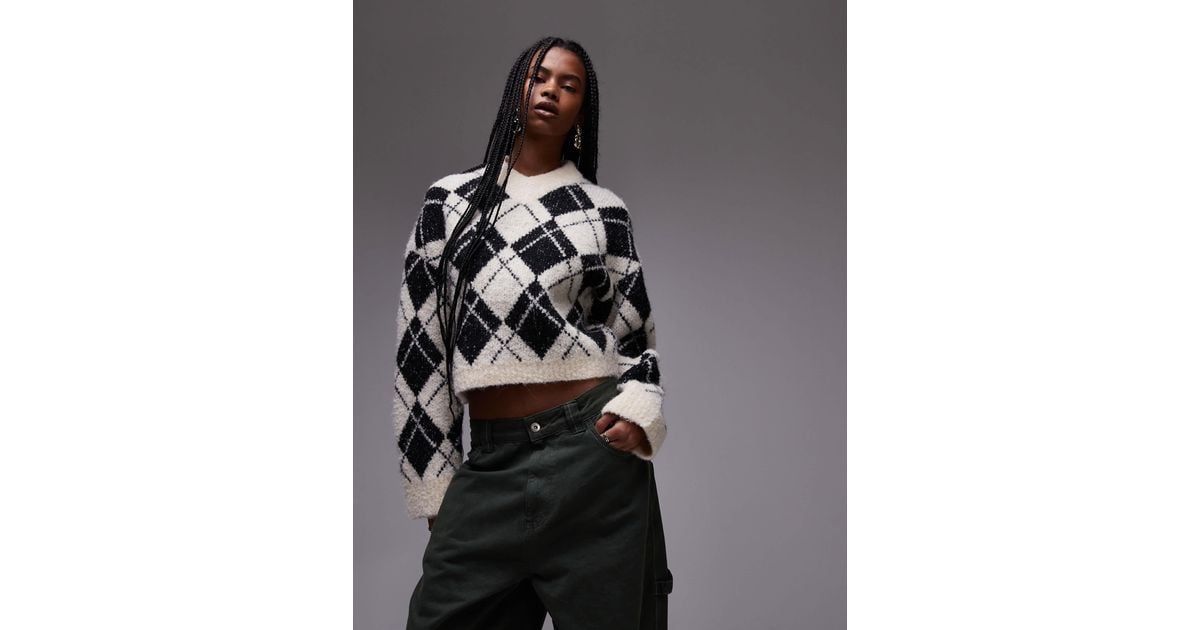 TOPSHOP Knitted Diamond High V Neck Jumper in Black | Lyst