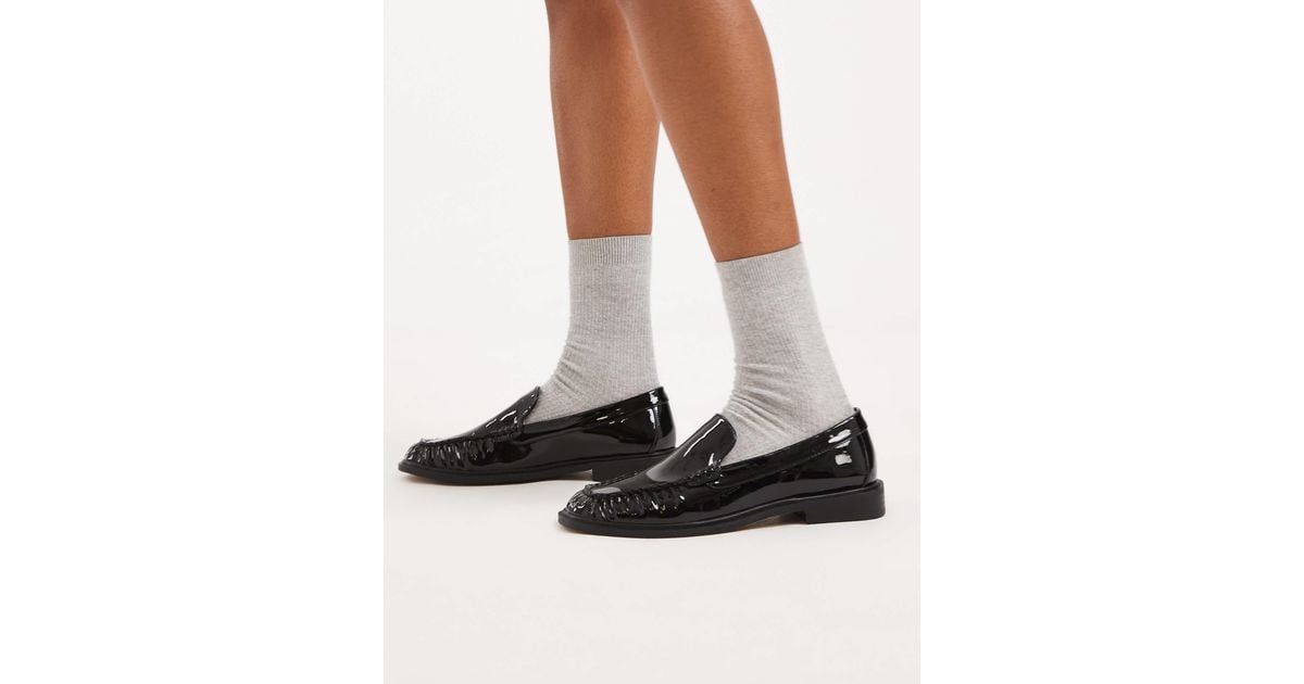 schuh Lorena Loafer in Black | Lyst