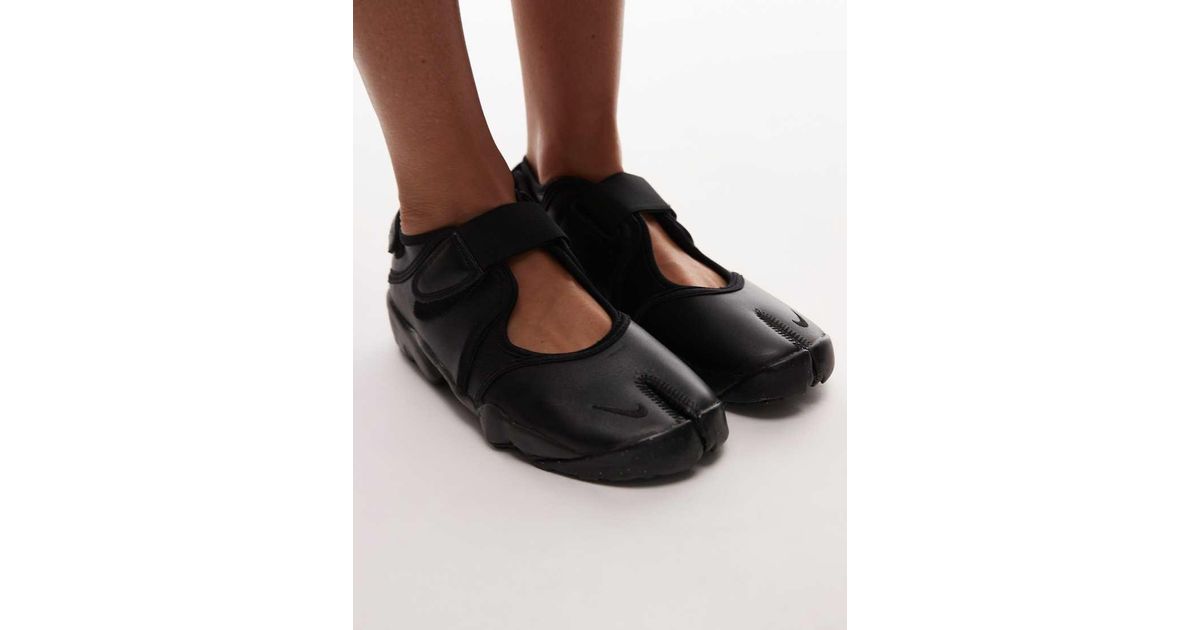 Nike Air Rift Leather Trainers in Black | Lyst UK