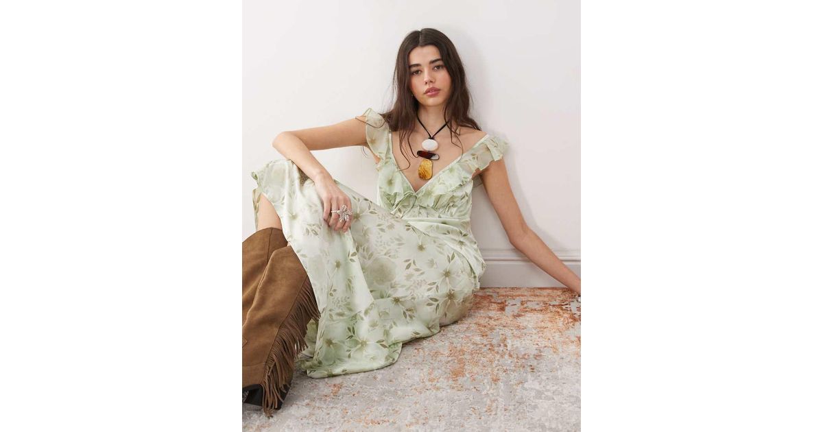 Reclaimed (vintage) Maxi Cami Tea Dress With Flutter Sleeves in Natural | Lyst UK