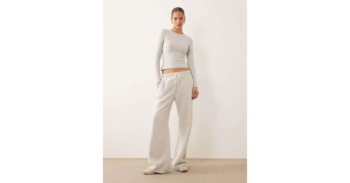 Abercrombie & Fitch High Rise Essential Wide Leg Joggers in Natural ...