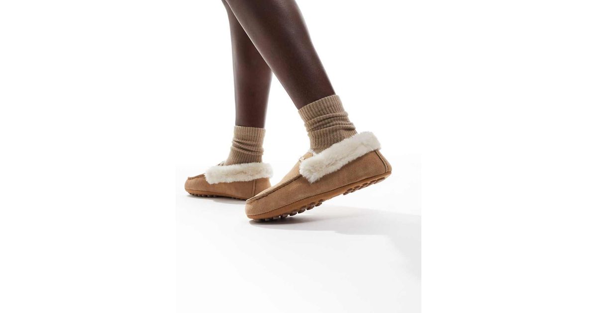 HUNTER Moccasin Sherpa Slippers in White | Lyst UK