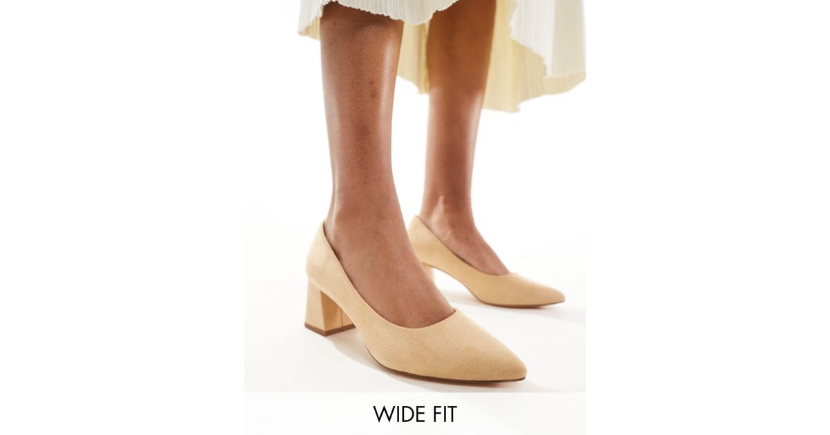 Truffle Collection Wide Fit Block Heel Pumps in Natural | Lyst
