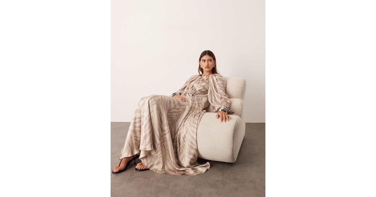 ARRANGE Drawstring Detail Volume Trapeze Maxi Dress in Natural | Lyst UK