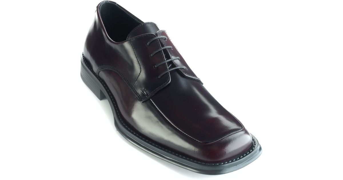 Kenneth cole reaction Sim-plicity Moc-toe Oxfords in Black for Men ...