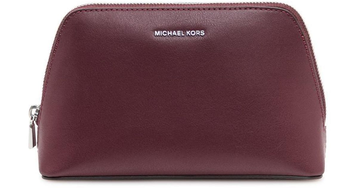 Michael Kors Travel Pouch Bordeaux in Purple | Lyst UK