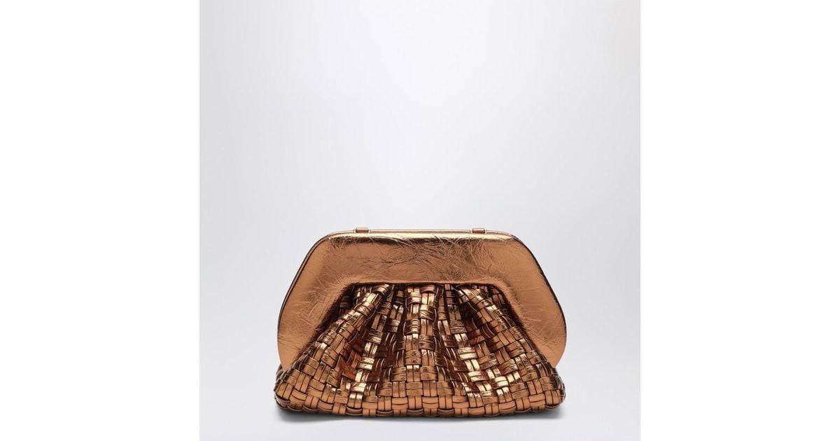 THEMOIRÈ Micro Woven Bronze Laminate Clutch Tia in Brown | Lyst UK