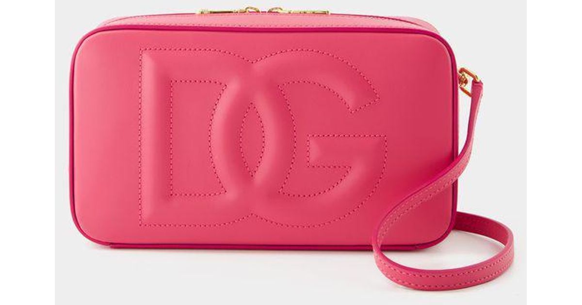 Dolce & Gabbana Dg Logo Camera Crossbody in Pink | Lyst