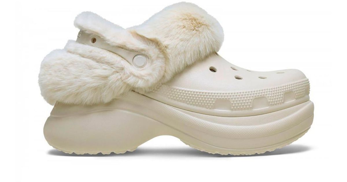 Crocs™ Slipper in White | Lyst
