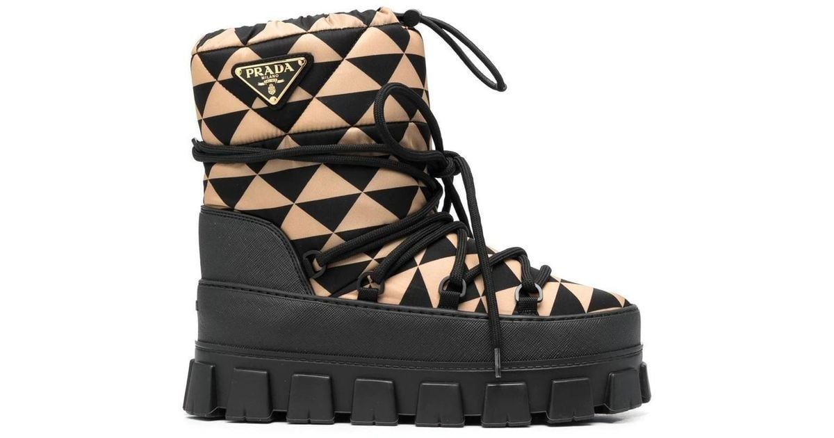 Prada Triangle-logo Padded Après-ski Boots in Black | Lyst