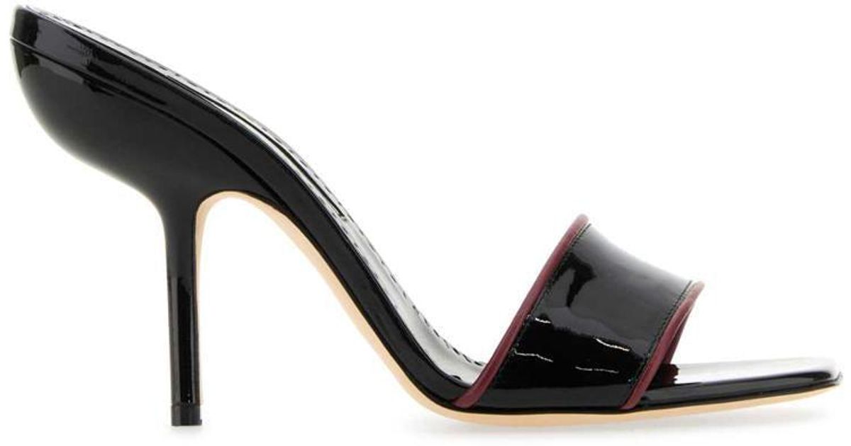 Manolo Blahnik Sandals in Black | Lyst