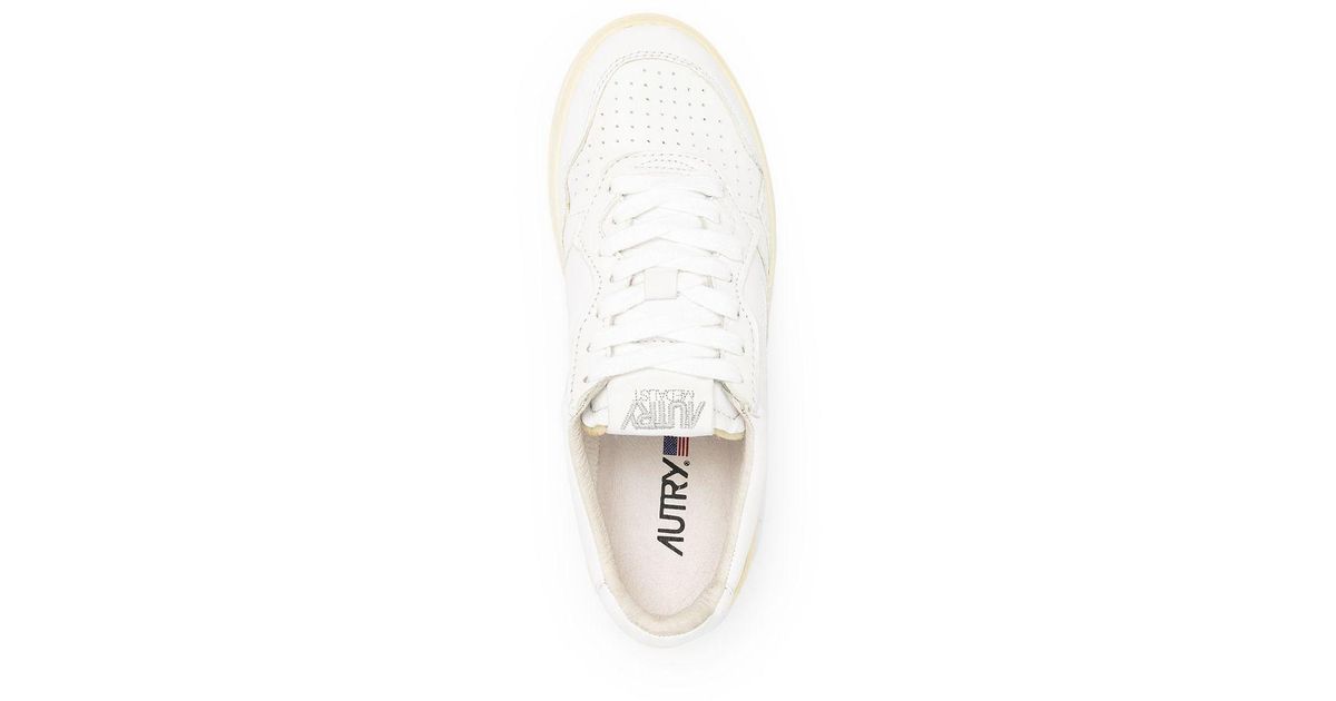 Autry Sneakers in White | Lyst
