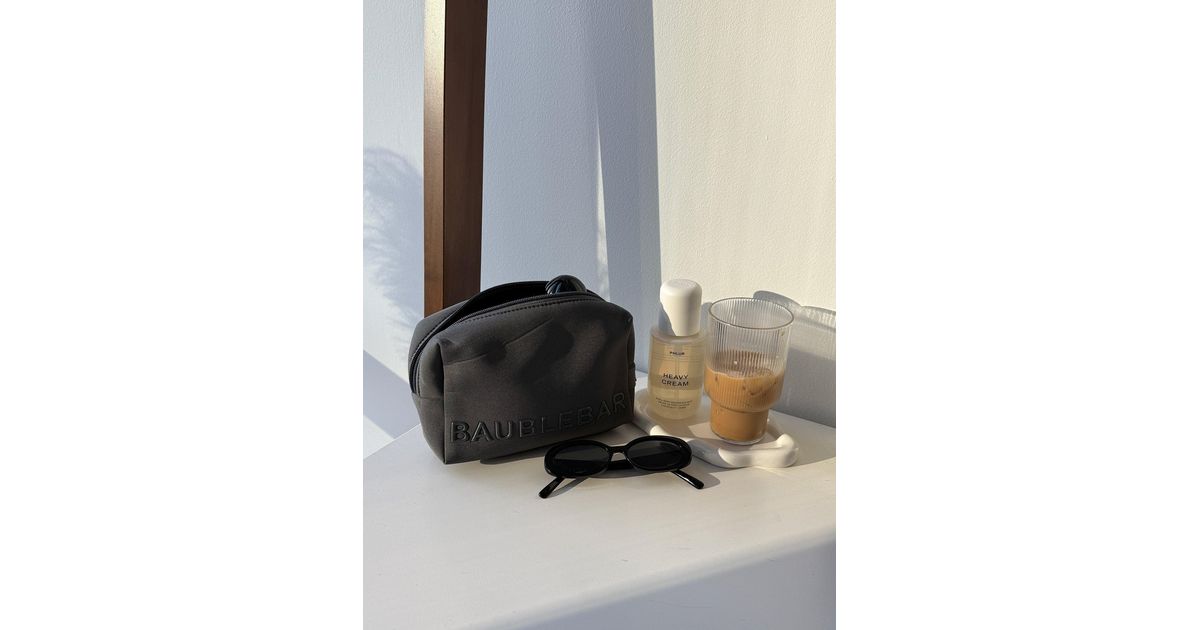 BaubleBar Take It Away Storage Pouch in Black | Lyst